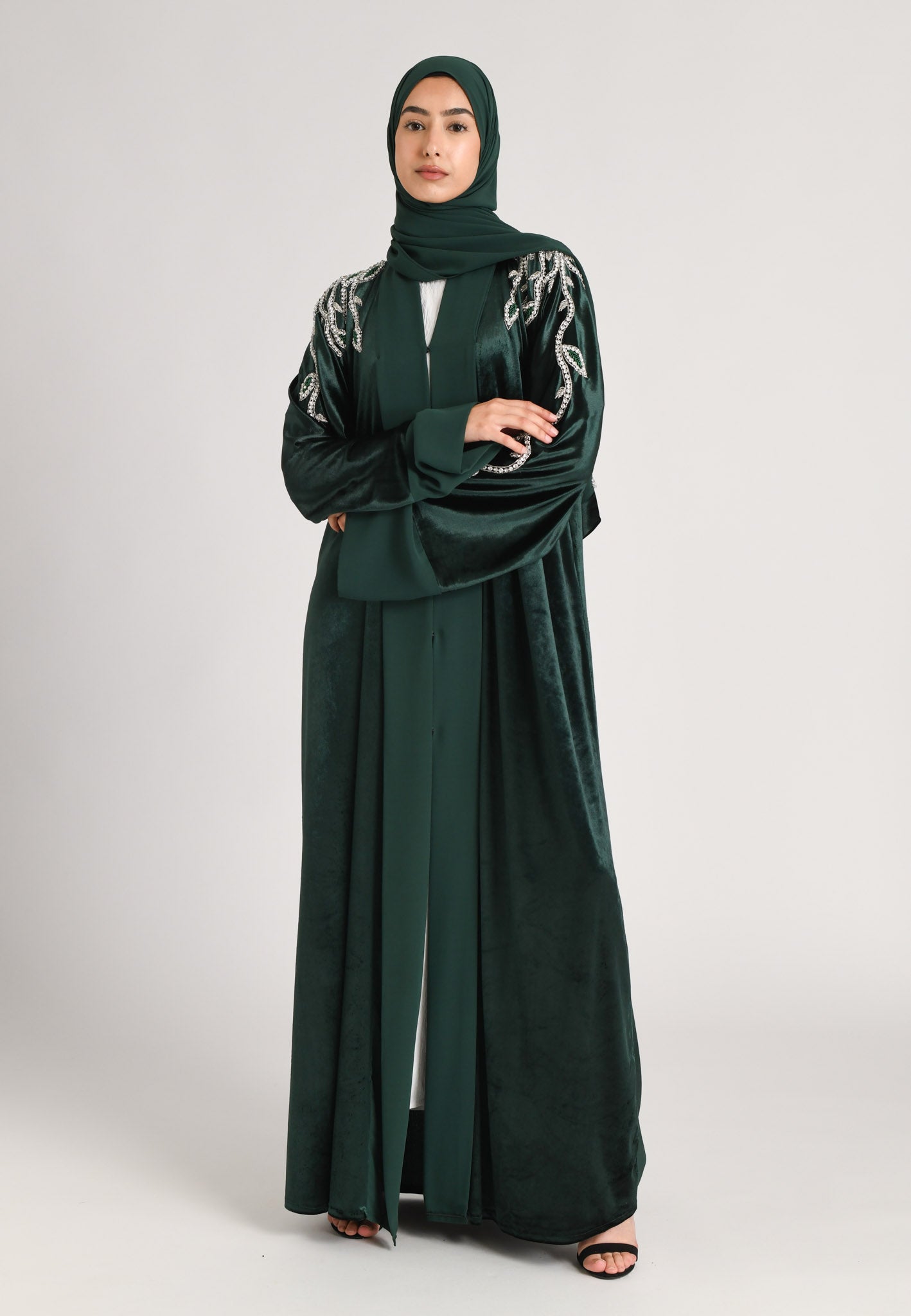Luxury Ethereal Emerald Green Velvet Open Abaya - 5 Star Reviews ...